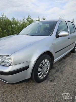 Pelēks Volkswagen Golf 2000 Rietavas, ar dzinēja tilpumu 1.90 L un nobraukumu 3790 tūkst. km par 1050 €, foto 10 vietnē AUTOMOTO.COM.LV
