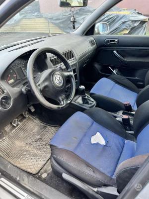 Grey Volkswagen Golf 2000 in Vilnius, with an engine capacity of 1.90 L and mileage of 300 thousand km for 450 €, photo 6 on AUTOMOTO.COM.LV