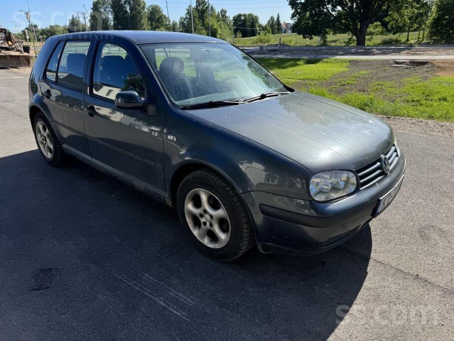 Pelēks Volkswagen Golf 2000 Talsi, ar dzinēja tilpumu 1.40 L un nobraukumu 311 tūkst. km par 1200 €, foto 3 vietnē AUTOMOTO.COM.LV