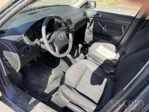 Pelēks Volkswagen Golf 2000 Talsi, ar dzinēja tilpumu 1.40 L un nobraukumu 311 tūkst. km par 1200 €, foto 7 vietnē AUTOMOTO.COM.LV