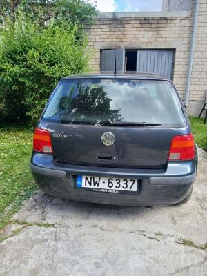 Grey Volkswagen Golf 2000 in Limbazi, with an engine capacity of 1.40 L and mileage of 211 thousand km for 1659 €, photo 7 on AUTOMOTO.COM.LV