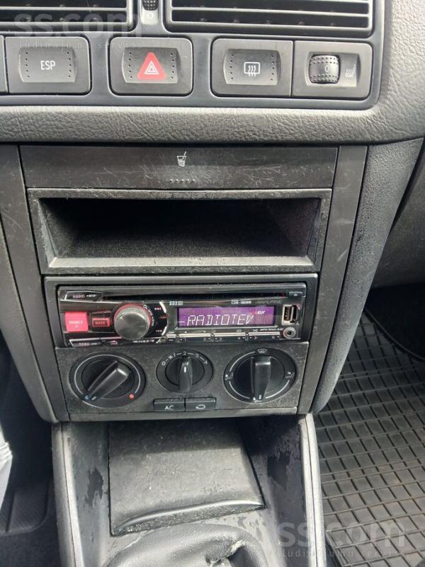 Pelēks Volkswagen Golf 2000 Limbaži, ar dzinēja tilpumu 1.40 L un nobraukumu 211 tūkst. km par 1659 €, foto 7 vietnē AUTOMOTO.COM.LV
