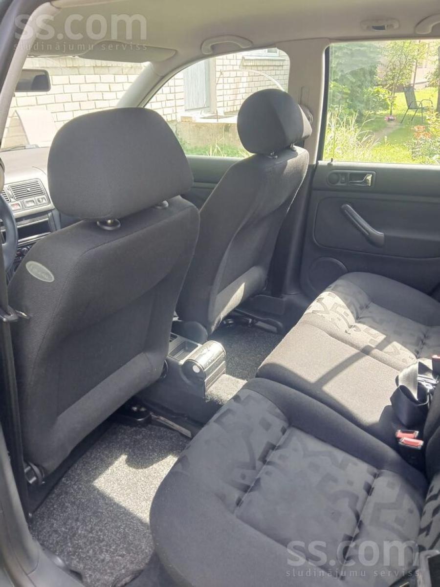 Grey Volkswagen Golf 2000 in Limbazi, with an engine capacity of 1.40 L and mileage of 211 thousand km for 1659 €, photo 9 on AUTOMOTO.COM.LV