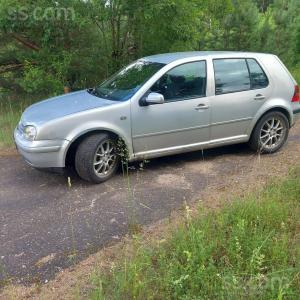 Grey Volkswagen Golf 2000 in Liepaja, with an engine capacity of 1.90 L and mileage of 307 thousand km for 1500 €, photo  on AUTOMOTO.COM.LV