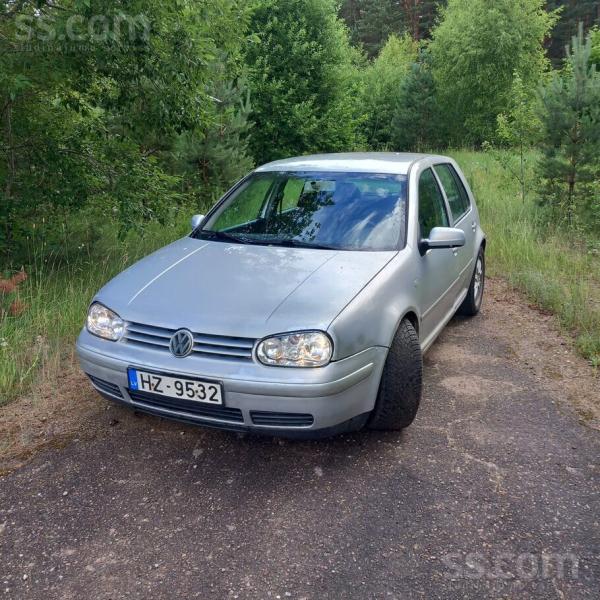 Pelēks Volkswagen Golf 2000 Liepāja, ar dzinēja tilpumu 1.90 L un nobraukumu 307 tūkst. km par 1500 €, foto 3 vietnē AUTOMOTO.COM.LV