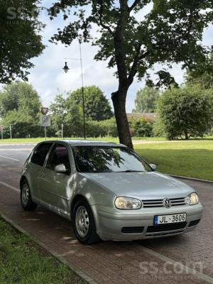 Pelēks Volkswagen Golf 2000 Kuldīga, ar dzinēja tilpumu 1.90 L un nobraukumu 469 tūkst. km par 1250 €, foto 3 vietnē AUTOMOTO.COM.LV