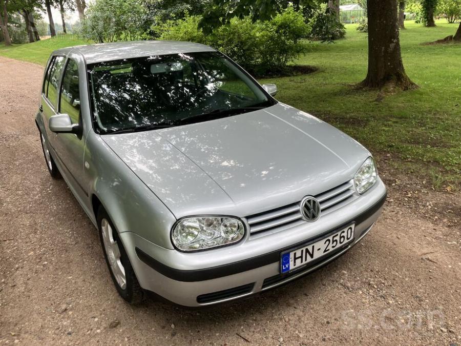 Grey Volkswagen Golf 2000 in Jelgava, with an engine capacity of 1.90 L and mileage of 350 thousand km for 1450 €, photo 4 on AUTOMOTO.COM.LV