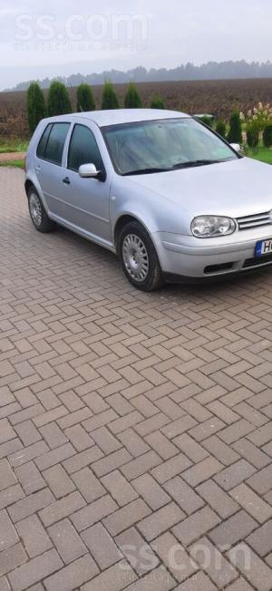 Pelēks Volkswagen Golf 2000 Rīga, ar dzinēja tilpumu 1.90 L un nobraukumu 380 tūkst. km par 900 €, foto 4 vietnē AUTOMOTO.COM.LV