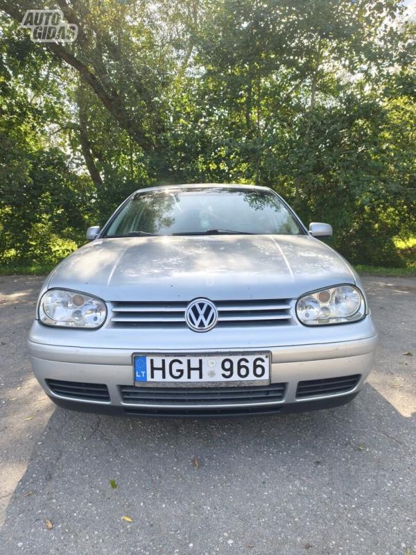 Pelēks Volkswagen Golf 2000 Panevēža, ar dzinēja tilpumu 1.90 L un nobraukumu 373 tūkst. km par 750 €, foto 3 vietnē AUTOMOTO.COM.LV