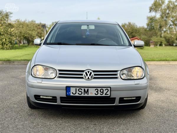 Grey Volkswagen Golf 2000 in Kaisiadorys, with an engine capacity of 2.00 L and mileage of 272 thousand km for 1350 €, photo 5 on AUTOMOTO.COM.LV