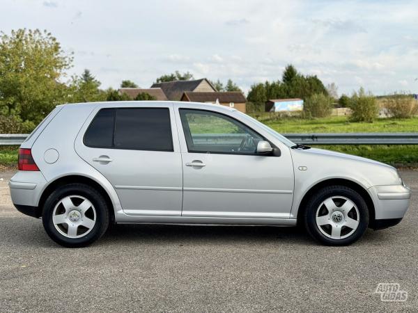 Grey Volkswagen Golf 2000 in Kaisiadorys, with an engine capacity of 2.00 L and mileage of 272 thousand km for 1350 €, photo 10 on AUTOMOTO.COM.LV