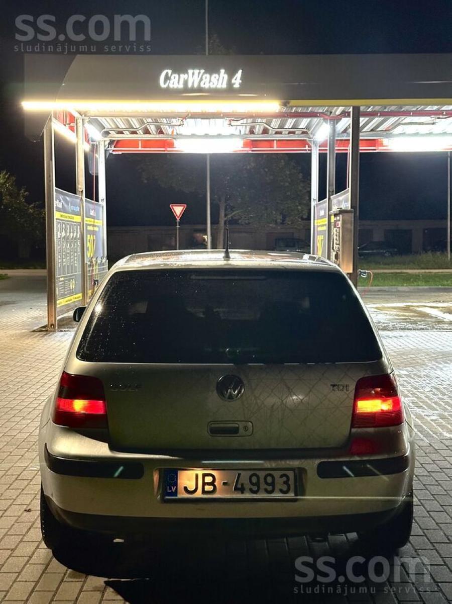 Grey Volkswagen Golf 2000 in Riga, with an engine capacity of 1.90 L and mileage of 349 thousand km for 850 €, photo 4 on AUTOMOTO.COM.LV
