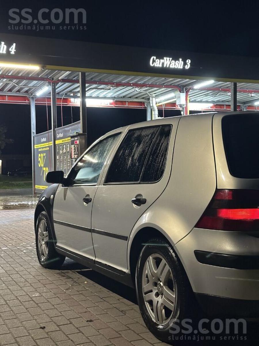 Grey Volkswagen Golf 2000 in Riga, with an engine capacity of 1.90 L and mileage of 349 thousand km for 850 €, photo 5 on AUTOMOTO.COM.LV