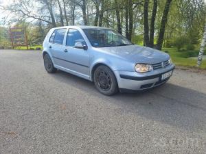 Pelēks Volkswagen Golf 2001 Tukums, ar dzinēja tilpumu 1.40 L un nobraukumu 340 tūkst. km par 699 €, foto 2 vietnē AUTOMOTO.COM.LV