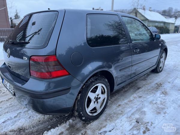 Pelēks Volkswagen Golf 2001 Kauņa, ar dzinēja tilpumu 1.90 L un nobraukumu 300 tūkst. km par 850 €, foto 5 vietnē AUTOMOTO.COM.LV