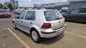 Pelēks Volkswagen Golf 2001 Nemenčinė, ar dzinēja tilpumu 1.90 L un nobraukumu 396 tūkst. km par 900 €, foto 4 vietnē AUTOMOTO.COM.LV