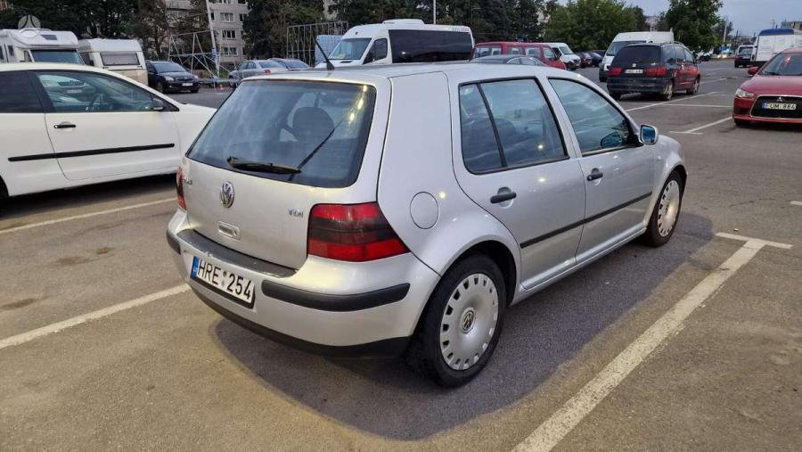 Pelēks Volkswagen Golf 2001 Nemenčinė, ar dzinēja tilpumu 1.90 L un nobraukumu 396 tūkst. km par 900 €, foto 6 vietnē AUTOMOTO.COM.LV