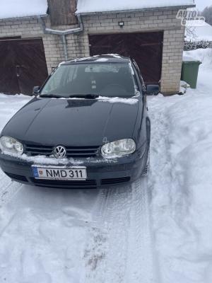 Grey Volkswagen Golf 2001 in Marijampole, with an engine capacity of 1.60 L and mileage of 240 thousand km for 800 €, photo 2 on AUTOMOTO.COM.LV