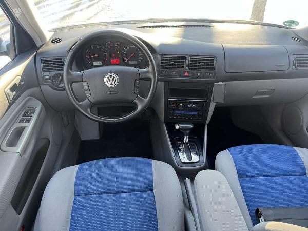 Pelēks Volkswagen Golf 2001 Marijampole, ar dzinēja tilpumu 1.60 L un nobraukumu 171 tūkst. km par 1600 €, foto 8 vietnē AUTOMOTO.COM.LV
