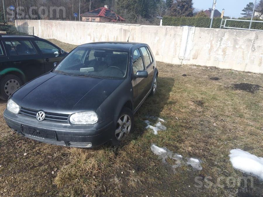 Grey Volkswagen Golf 2001 in Ogre, with an engine capacity of 1.90 L and mileage of 400 thousand km for 600 €, photo 4 on AUTOMOTO.COM.LV