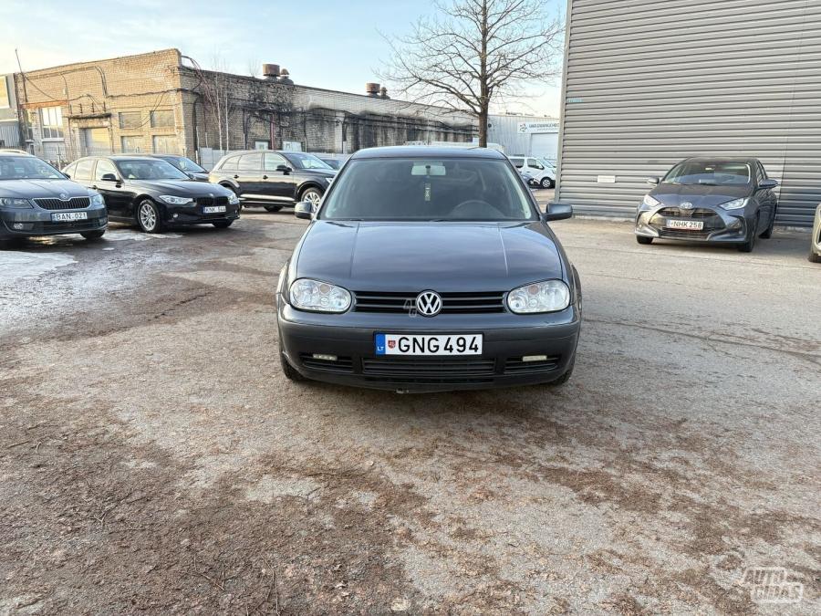 Grey Volkswagen Golf 2001 in Vilnius, with an engine capacity of 1.90 L and mileage of 268 thousand km for 1000 €, photo 4 on AUTOMOTO.COM.LV