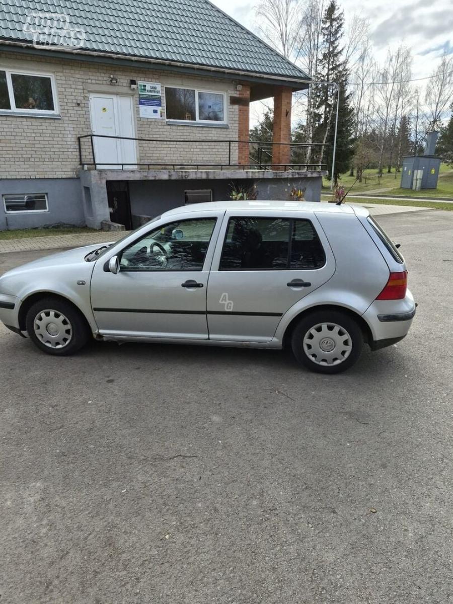 Grey Volkswagen Golf 2001 in Birzai, with an engine capacity of 1.90 L and mileage of 376 thousand km for 550 €, photo 9 on AUTOMOTO.COM.LV