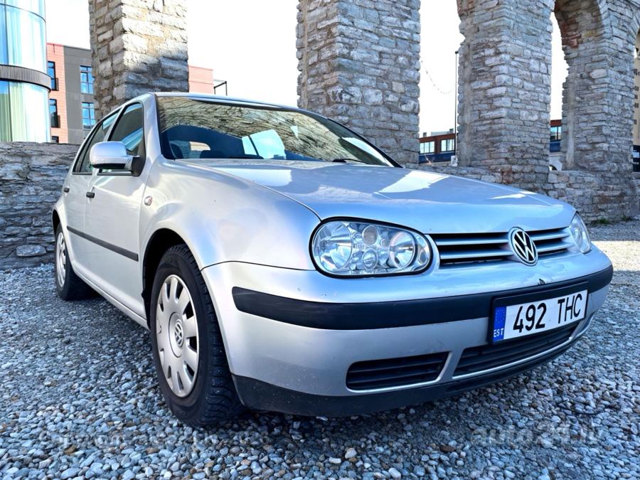 Grey Volkswagen Golf 2001 in Tallinn, with an engine capacity of 1.40 L and mileage of 200 thousand km for 999 €, photo 1 on AUTOMOTO.COM.LV