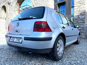 Grey Volkswagen Golf 2001 in Tallinn, with an engine capacity of 1.40 L and mileage of 200 thousand km for 999 €, photo 4 on AUTOMOTO.COM.LV