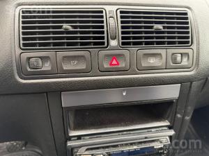 Grey Volkswagen Golf 2001 in Ludza, with an engine capacity of 1.60 L and mileage of 231 thousand km for 2750 €, photo 14 on AUTOMOTO.COM.LV