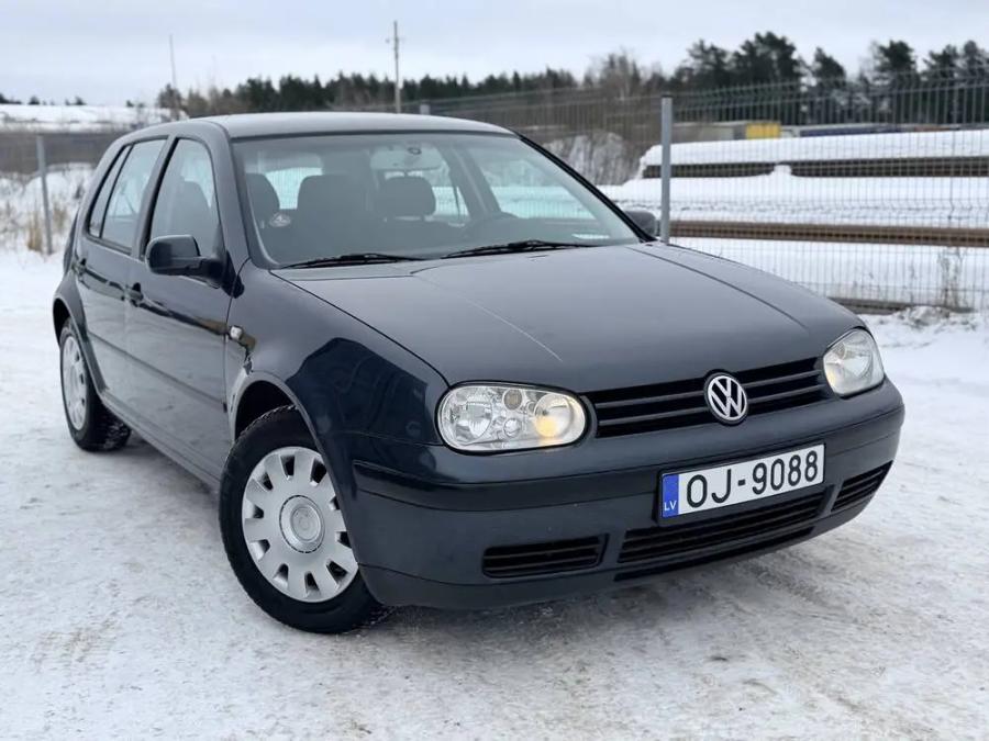 Grey Volkswagen Golf 2001 in Riga, with an engine capacity of 1.90 L and mileage of 311 thousand km for 2800 €, photo 1 on AUTOMOTO.COM.LV