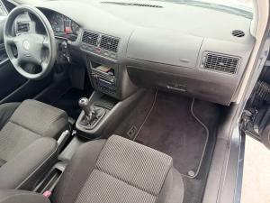 Grey Volkswagen Golf 2001 in Riga, with an engine capacity of 1.90 L and mileage of 311 thousand km for 2800 €, photo 14 on AUTOMOTO.COM.LV