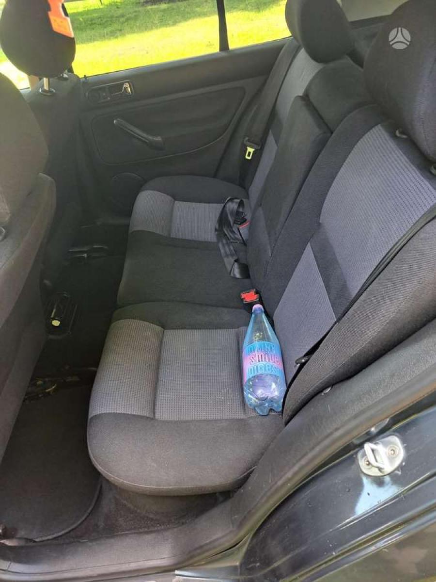 Pelēks Volkswagen Golf 2001 Utena, ar dzinēja tilpumu 1.90 L un nobraukumu 300 tūkst. km par 1450 €, foto 8 vietnē AUTOMOTO.COM.LV
