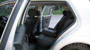 Grey Volkswagen Golf 2001 in Riga, with an engine capacity of 1.90 L and mileage of 356 thousand km for 1250 €, photo 4 on AUTOMOTO.COM.LV