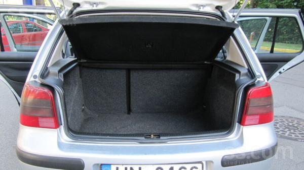 Grey Volkswagen Golf 2001 in Riga, with an engine capacity of 1.90 L and mileage of 356 thousand km for 1250 €, photo 4 on AUTOMOTO.COM.LV