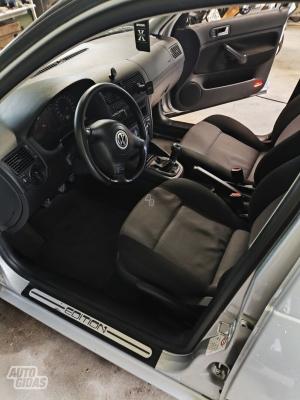 Grey Volkswagen Golf 2001 in Vilnius, with an engine capacity of 1.90 L and mileage of 403 thousand km for 850 €, photo 6 on AUTOMOTO.COM.LV