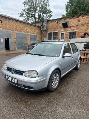 Pelēks Volkswagen Golf 2001 Dobele, ar dzinēja tilpumu 1.90 L un nobraukumu 313 tūkst. km par 900 €, foto 4 vietnē AUTOMOTO.COM.LV
