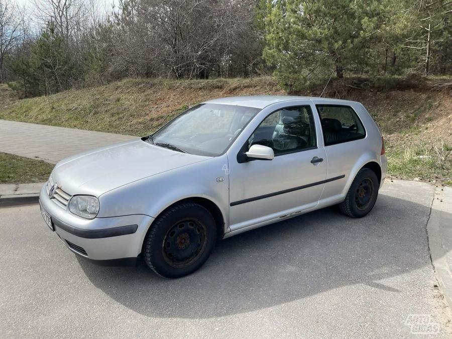 Grey Volkswagen Golf 2001 in Vilnius, with an engine capacity of 1.90 L and mileage of 378 thousand km for 750 €, photo 1 on AUTOMOTO.COM.LV