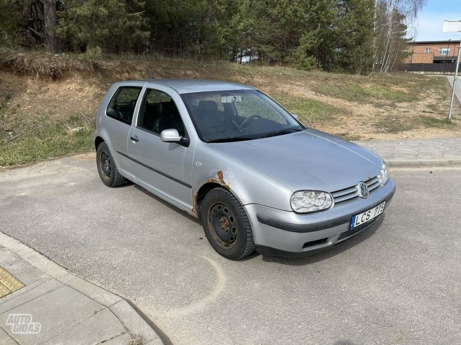 Grey Volkswagen Golf 2001 in Vilnius, with an engine capacity of 1.90 L and mileage of 378 thousand km for 750 €, photo 4 on AUTOMOTO.COM.LV