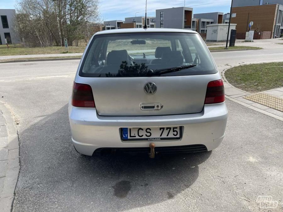 Grey Volkswagen Golf 2001 in Vilnius, with an engine capacity of 1.90 L and mileage of 378 thousand km for 750 €, photo 7 on AUTOMOTO.COM.LV