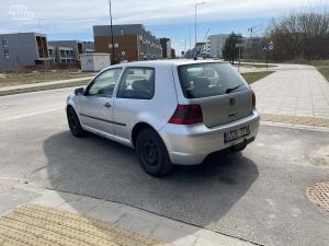 Grey Volkswagen Golf 2001 in Vilnius, with an engine capacity of 1.90 L and mileage of 378 thousand km for 750 €, photo 8 on AUTOMOTO.COM.LV