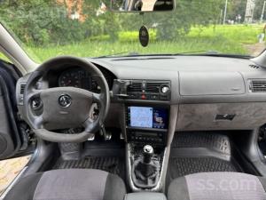Grey Volkswagen Golf 2001 in Riga, with an engine capacity of 1.40 L and mileage of 223 thousand km for 1800 €, photo 20 on AUTOMOTO.COM.LV