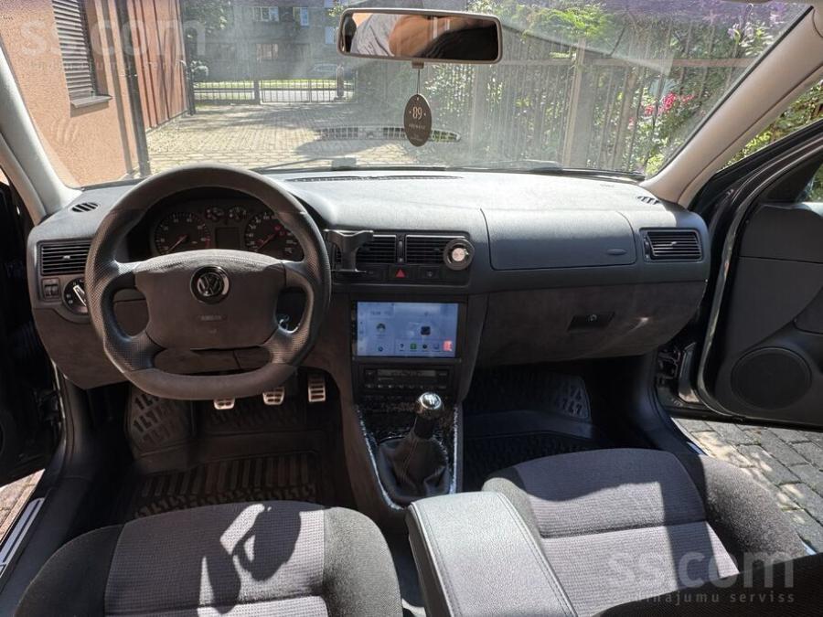 Grey Volkswagen Golf 2001 in Riga, with an engine capacity of 1.40 L and mileage of 223 thousand km for 1800 €, photo 24 on AUTOMOTO.COM.LV