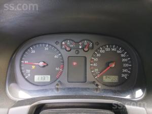 Pelēks Volkswagen Golf 2001 Rīga, ar dzinēja tilpumu 1.90 L un nobraukumu 0 tūkst. km par 1250 €, foto 7 vietnē AUTOMOTO.COM.LV