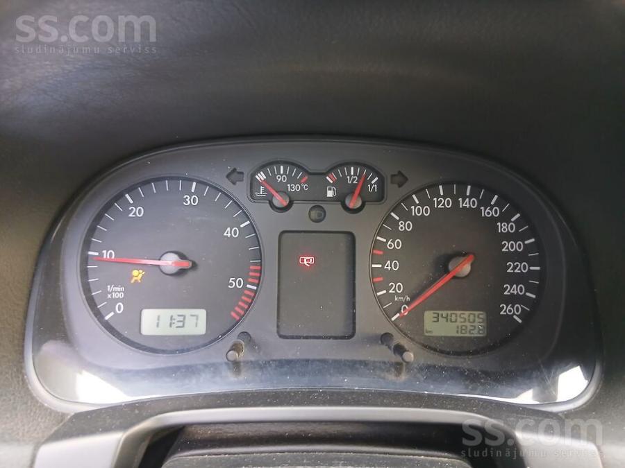 Pelēks Volkswagen Golf 2001 Rīga, ar dzinēja tilpumu 1.90 L un nobraukumu 0 tūkst. km par 1250 €, foto 7 vietnē AUTOMOTO.COM.LV