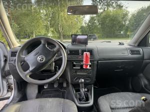 Pelēks Volkswagen Golf 2001 Ogre, ar dzinēja tilpumu 1.90 L un nobraukumu 266 tūkst. km par 1400 €, foto 18 vietnē AUTOMOTO.COM.LV