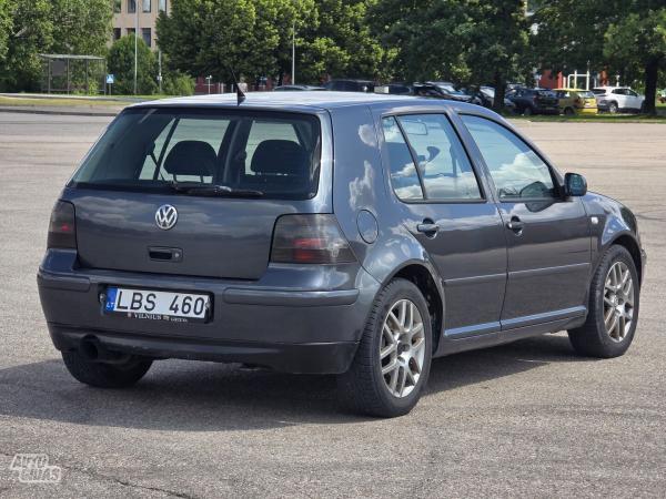 Grey Volkswagen Golf 2001 in Kaunas, with an engine capacity of 2.30 L and mileage of 233 thousand km for 3200 €, photo 8 on AUTOMOTO.COM.LV