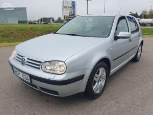 Grey Volkswagen Golf 2001 in Kaunas, with an engine capacity of 1.60 L and mileage of 184 thousand km for 1650 €, photo 1 on AUTOMOTO.COM.LV