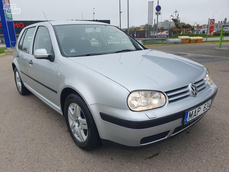 Grey Volkswagen Golf 2001 in Kaunas, with an engine capacity of 1.60 L and mileage of 184 thousand km for 1650 €, photo 4 on AUTOMOTO.COM.LV