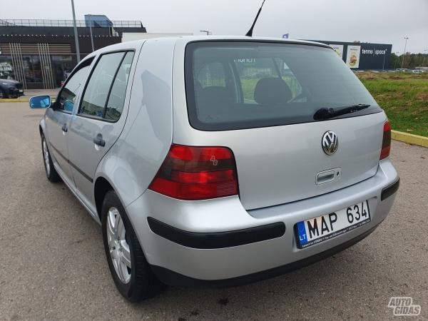 Grey Volkswagen Golf 2001 in Kaunas, with an engine capacity of 1.60 L and mileage of 184 thousand km for 1650 €, photo 7 on AUTOMOTO.COM.LV