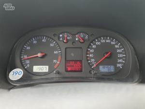 Grey Volkswagen Golf 2001 in Kaunas, with an engine capacity of 1.60 L and mileage of 184 thousand km for 1650 €, photo 13 on AUTOMOTO.COM.LV